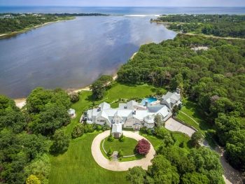 Burnt Point, waterfront property, The Hamptons | Finest Residences